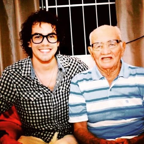 Cantor Sam Alves lamenta morte de seu avô Raimundo Rosa - NOTÍCIAS DE ...